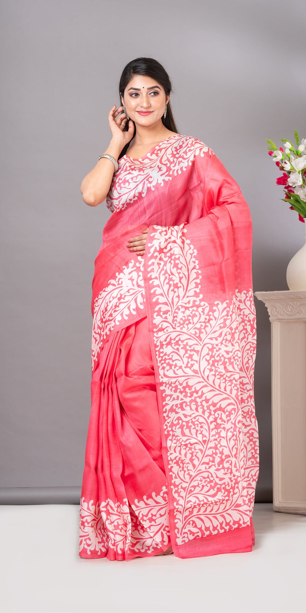 Peach Bishnupuri Silk Saree with Floral Pattern – Parinita Sarees and ...